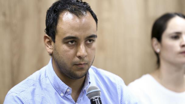 Jesús Medina lamenta que el Gobierno desactive el refugio para migrantes