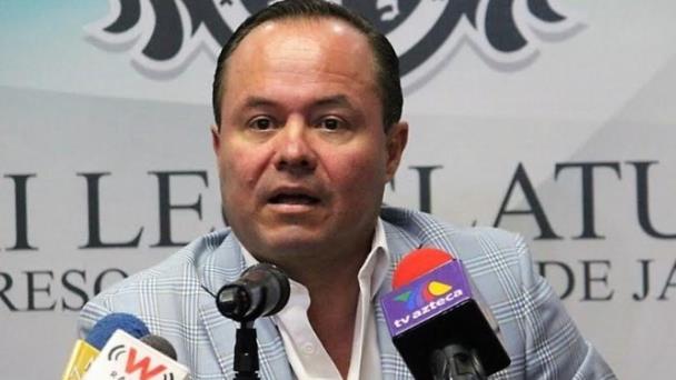 Ahorra Secretaría de Salud más de mil millones, antes que combatir ...