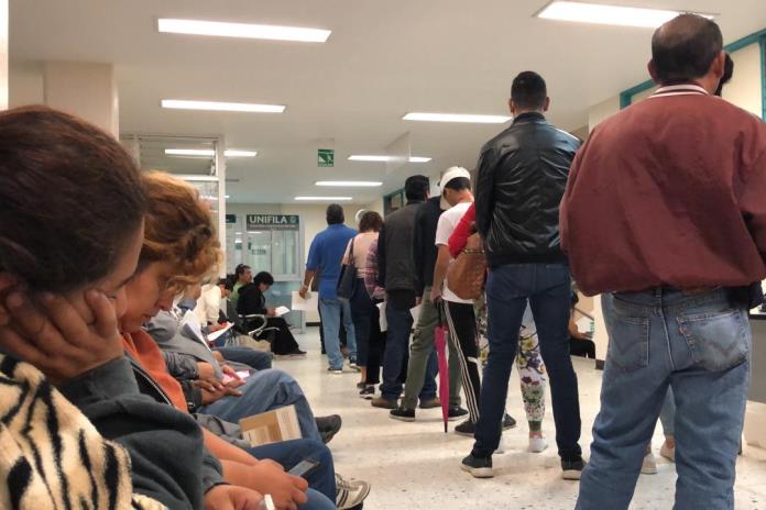 Reconocen aumento y saturación de pacientes con dengue en IMSS