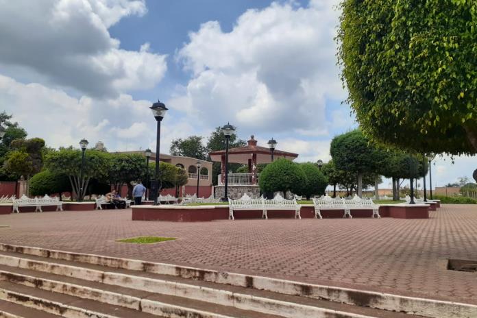 La barranca, Ixtlahuacán del Río y Tlacotán, una ruta turística por ...