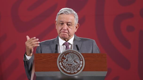 Gobierno de México baja sueldos de altos cargos y suprime 10 subsecretarías