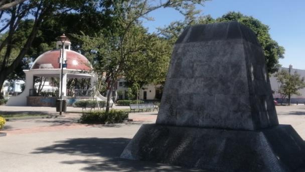 CEDHJ pide nueva escultura de Francisco Tenamaxtli para Analco