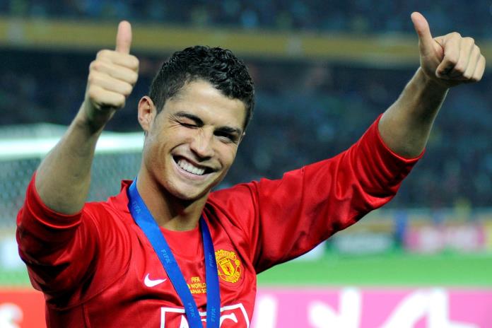 12 Años Después Cristiano Regresa Al Manchester United