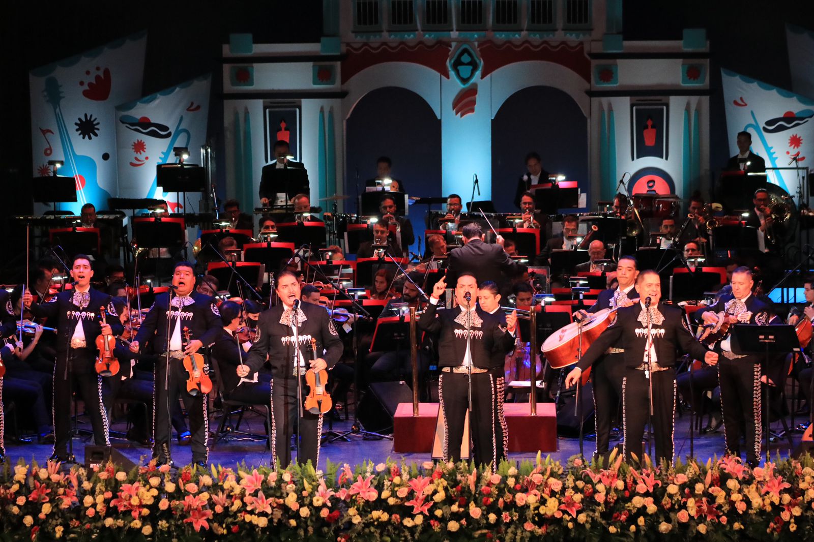 Acompañados de la Orquesta Filarmónica de Jalisco arrancan las Galas ...
