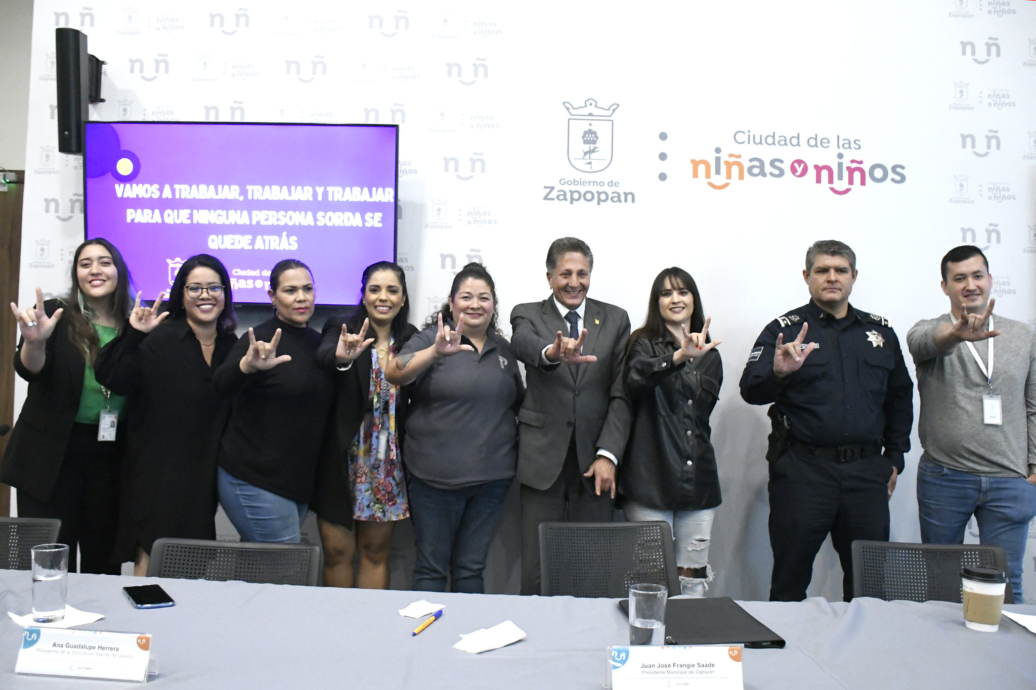 Zapopan dispone de un intérprete comunitario para atender a la ...