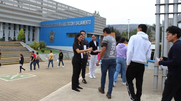 Aplicación de examen de admisión en El Centro Universitario del Sur