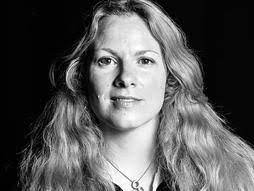 Ultra Violeta Radio - Vi. 14 Jul 2023 - Dra Silvia Zalapa y Emma Teeling